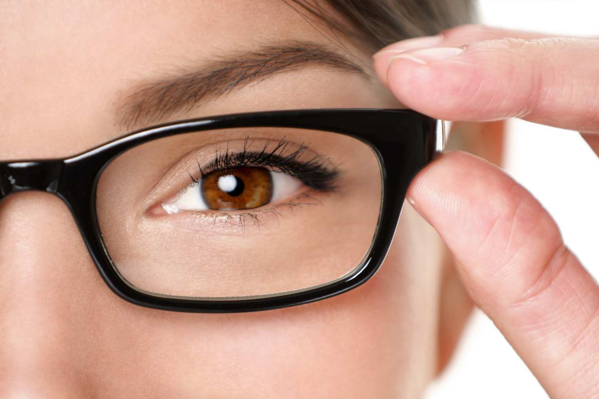 Contact Lenses Vs Glasses Family Eyecare